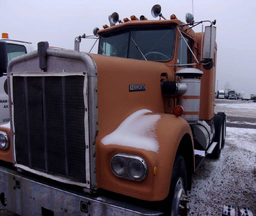 1977 Kenworth W900A