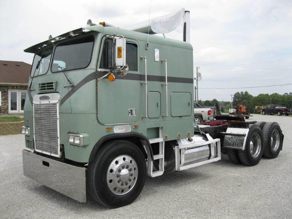1985 Freightliner Cabover